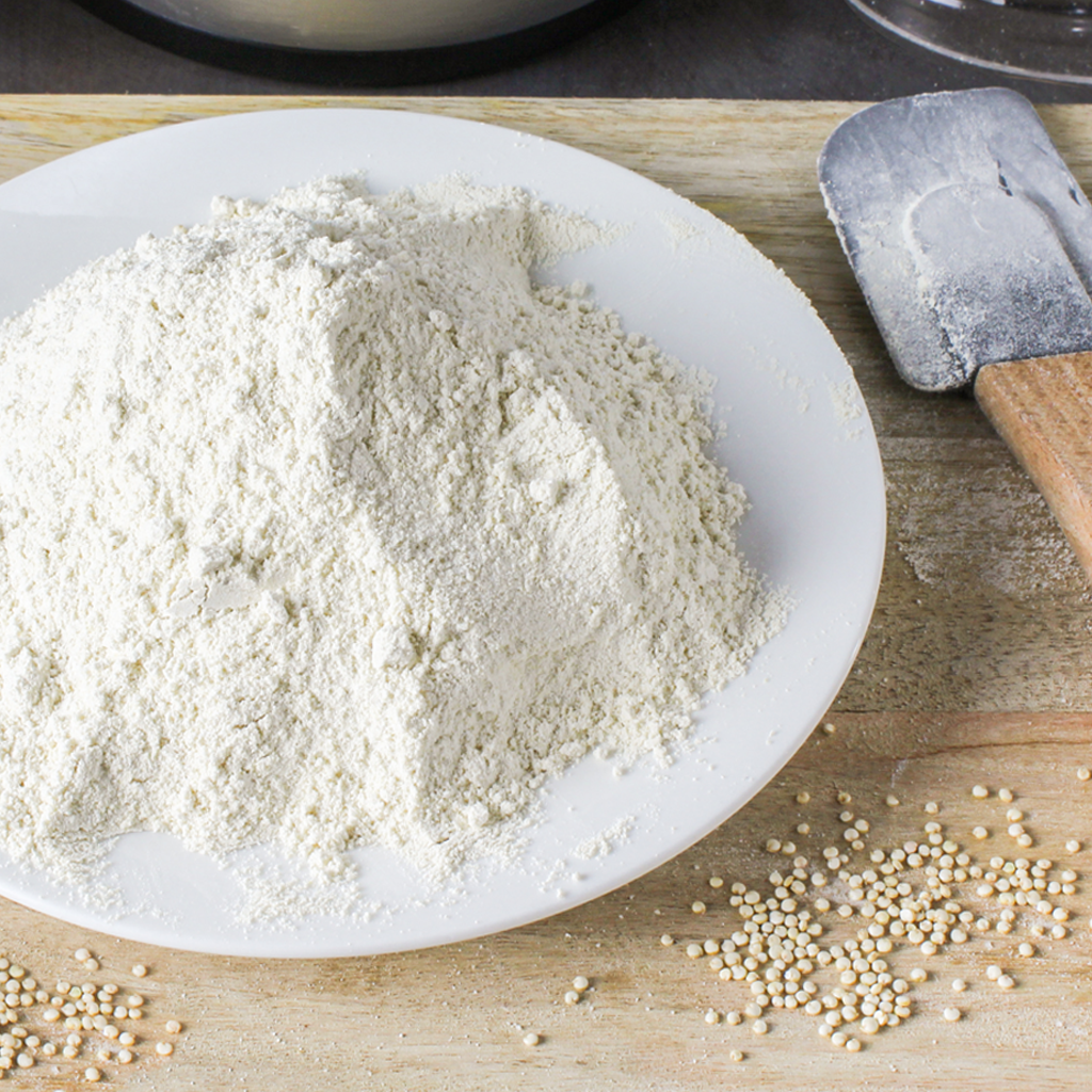 How to make homemade gluten free flour in a blender - Luvele AU